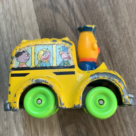 Toys | Vintage Sesame Street Muppet Bus Bert Firefighter Elmo Ernie ...
